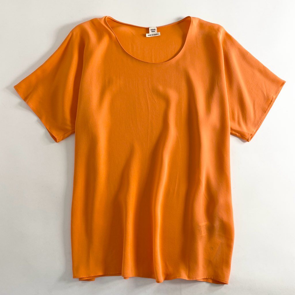 25c6 タグ付 HERMES エルメス シルク100％ フランス製 TEE SHIRT Tシャツ 半袖 ブラウス エルメス 44 オレンジ ...